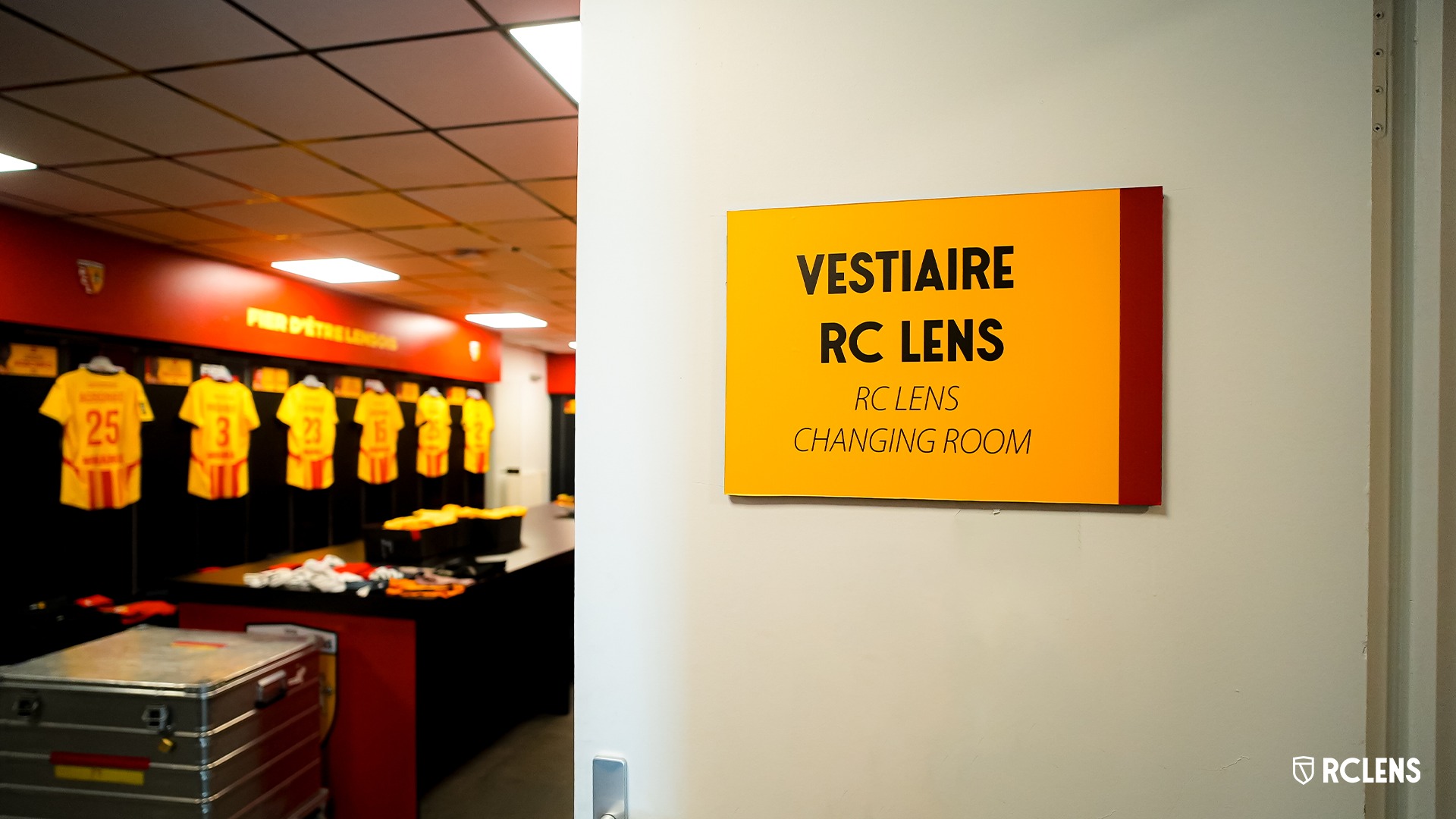 Entre la première et la seconde période, le RC Lens fait le grand écart ...